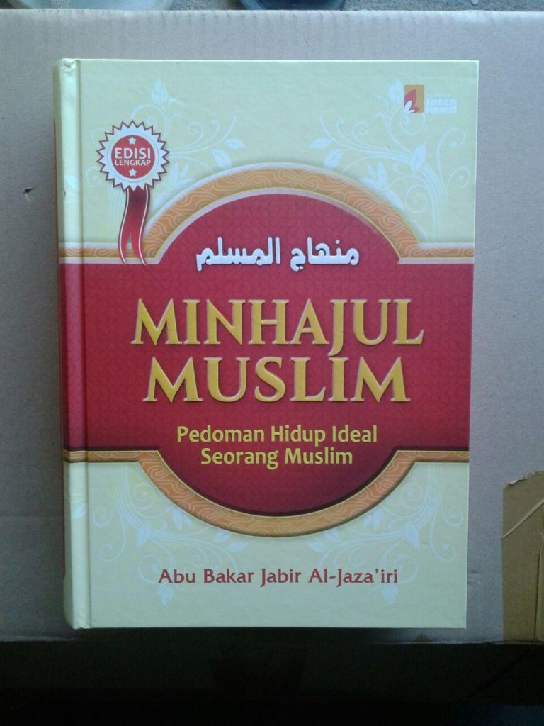 Buku Minhajul Muslim Pedoman Hidup Ideal Seorang Muslim