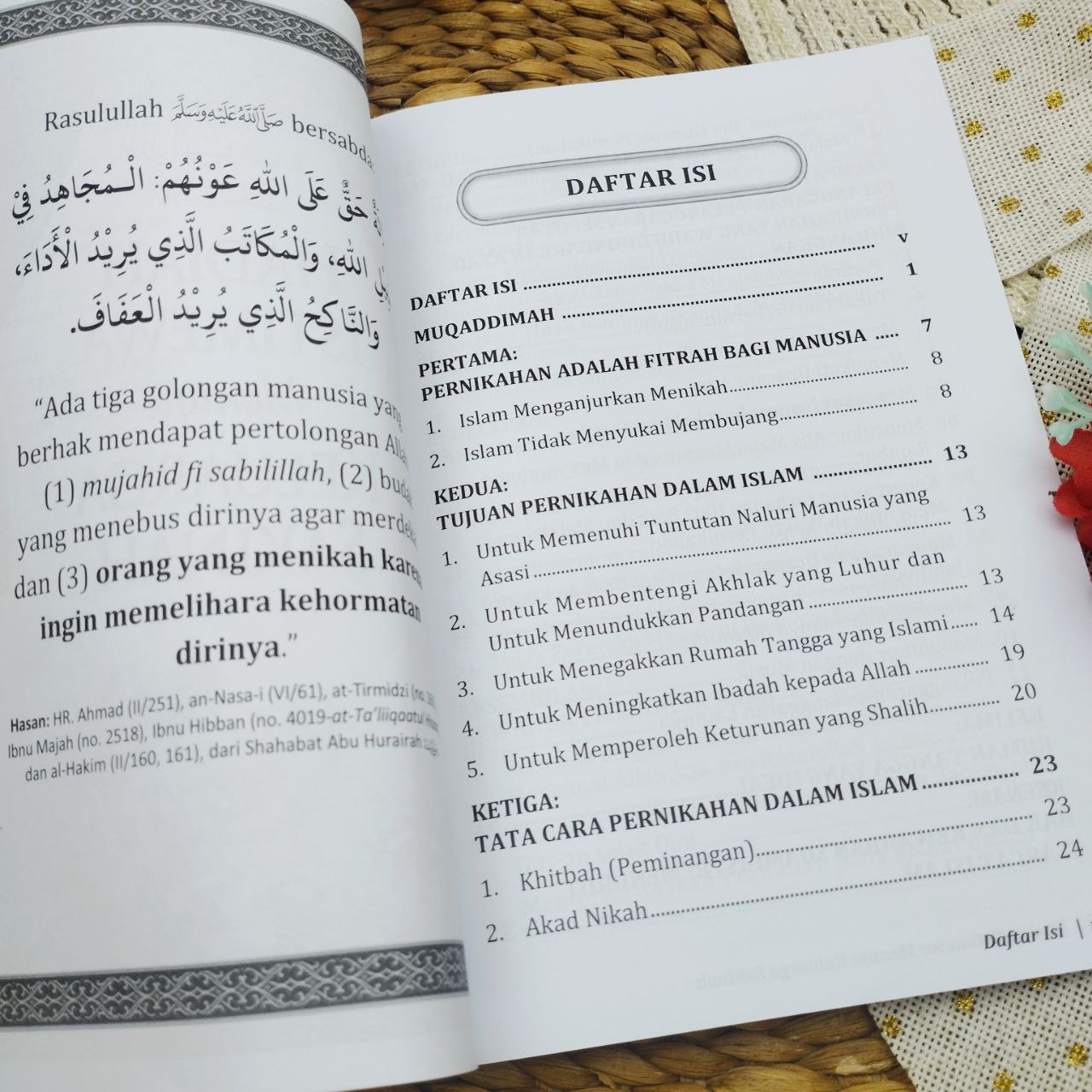 Buku Hadiah Istimewa Menuju Keluarga Sakinah - Toko Muslim