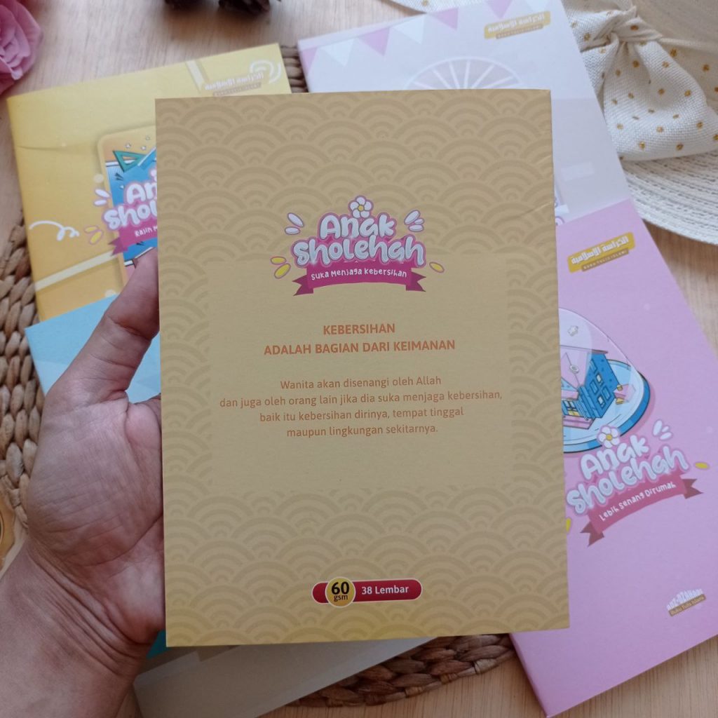 Buku Tulis Islami Seri Anak Sholehah 1 Set 10 Buku | Toko Muslim Title