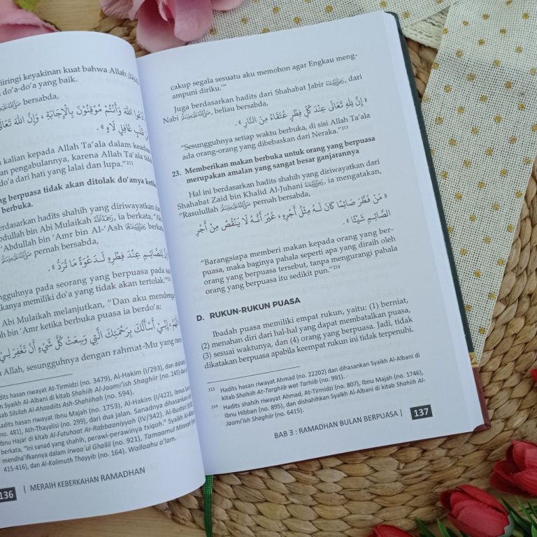 Buku Meraih Keberkahan Ramadhan - Toko Muslim