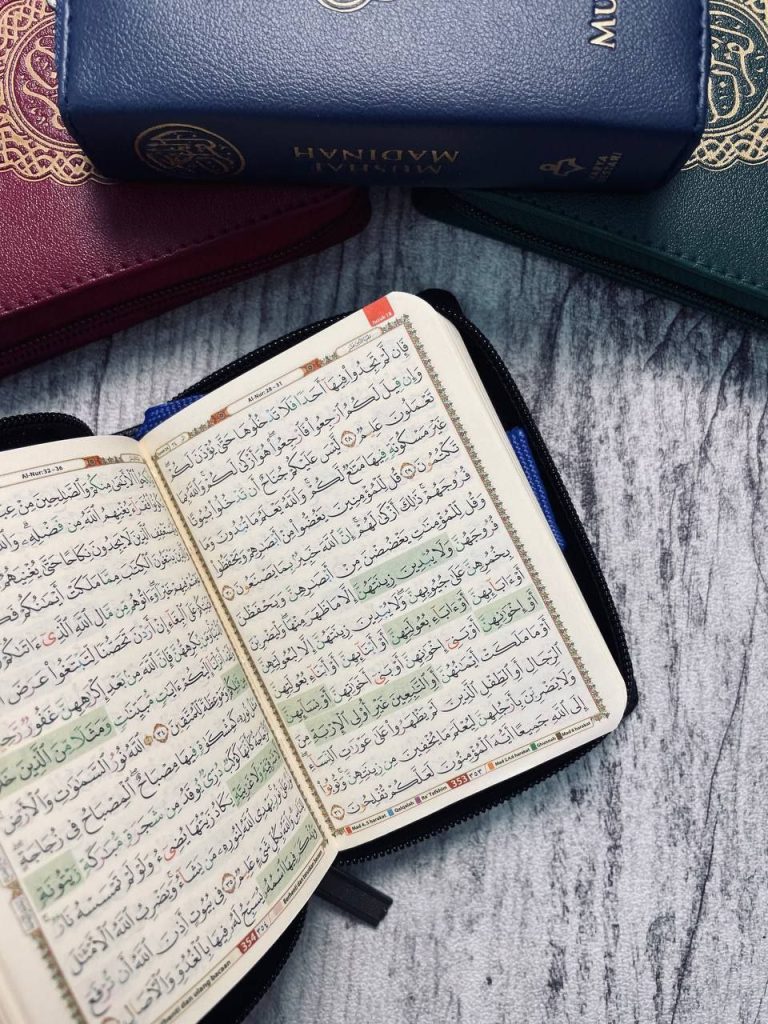 Al-Quran Saku Mushaf Tajwid Mudah At-Tajwid Waqaf Ibtida A7 - Toko Muslim